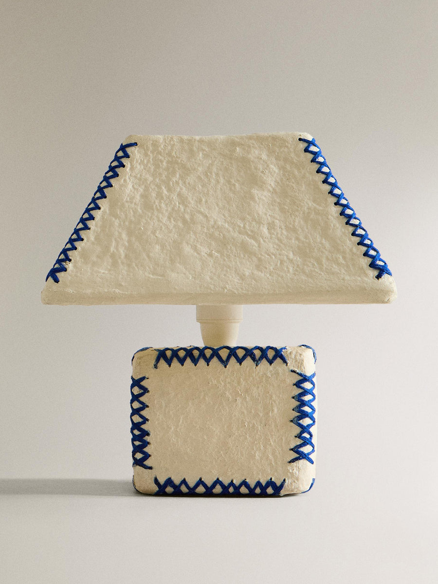 Papier-mâché table lamp – Collagerie